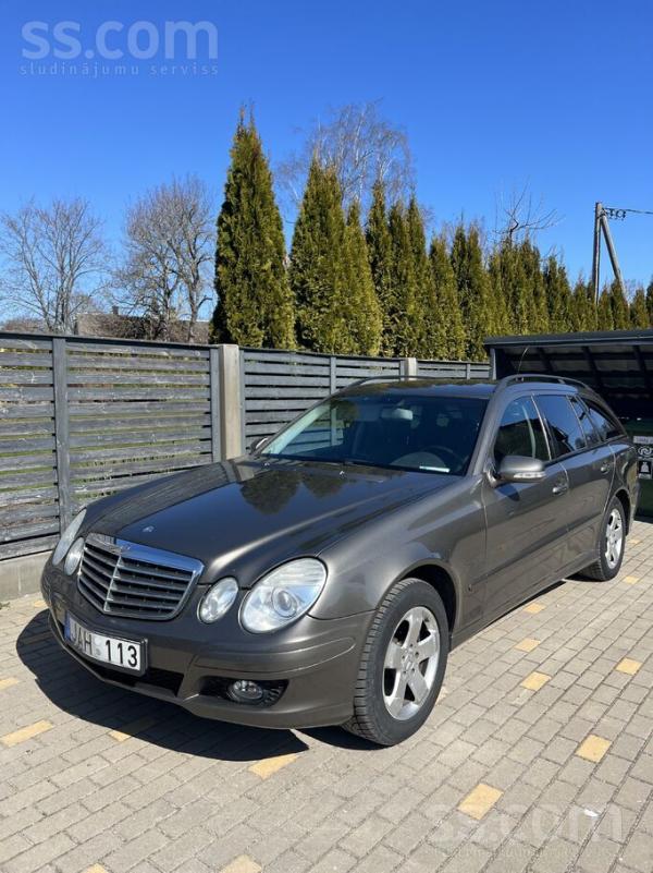 Grey Mercedes-Benz E 220 2006 in Riga, with an engine capacity of 2.20 L and mileage of 363 thousand km for 2000 €, photo 1 on AUTOMOTO.COM.LV