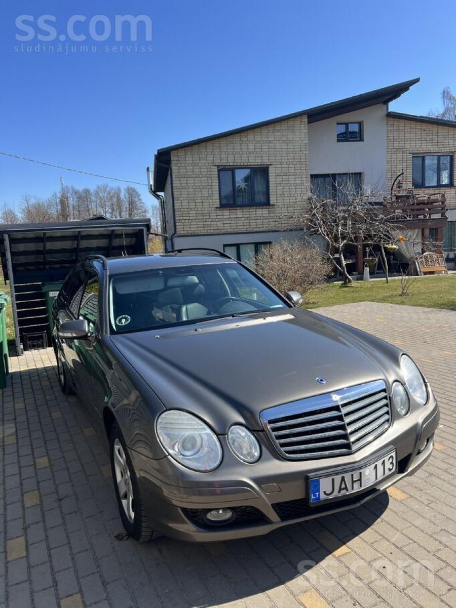 Pelēks Mercedes-Benz E 220 2006 Rīga, ar dzinēja tilpumu 2.20 L un nobraukumu 363 tūkst. km par 1900 €, foto 4 vietnē AUTOMOTO.COM.LV