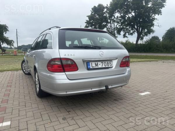 Grey Mercedes-Benz E 220 2006 in Cesis, with an engine capacity of 2.20 L and mileage of 329 thousand km for 3300 €, photo 6 on AUTOMOTO.COM.LV