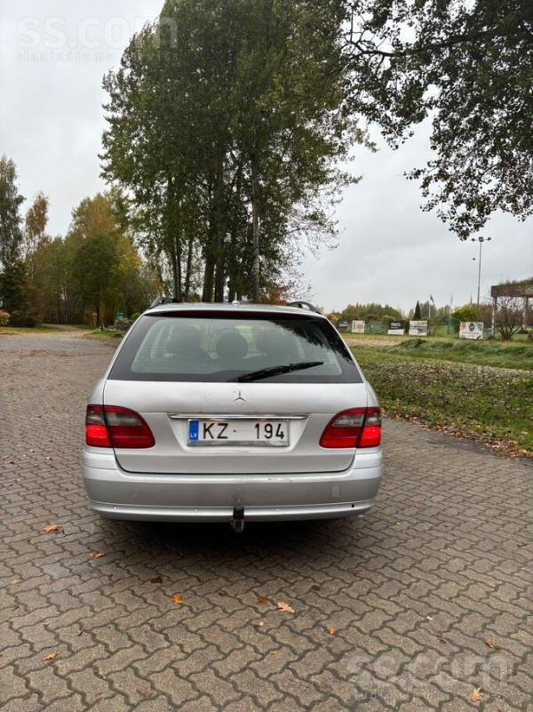 Pelēks Mercedes-Benz E 220 2006 Cēsis, ar dzinēja tilpumu 2.20 L un nobraukumu 419 tūkst. km par 3100 €, foto 5 vietnē AUTOMOTO.COM.LV
