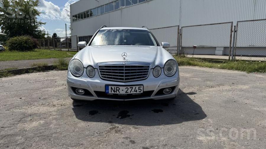 Pelēks Mercedes-Benz E 220 2007 Rīga, ar dzinēja tilpumu 2.20 L un nobraukumu 350 tūkst. km par 1450 €, foto 3 vietnē AUTOMOTO.COM.LV