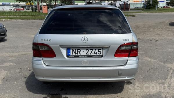 Серый Мерседес E 220 2007 в Рига, объемом двигателя 2.20 л и пробегом 350 тыс. км за 1450 €, фото 6 на AUTOMOTO.COM.LV