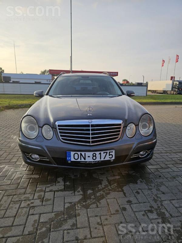 Серый Мерседес E 220 2007 в Екабпилс, объемом двигателя 2.20 л и пробегом 340 тыс. км за 2550 €, фото 2 на AUTOMOTO.COM.LV