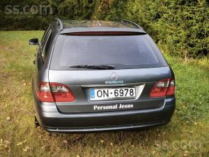 Серый Мерседес E 220 2007 в Тукумс, объемом двигателя 2.20 л и пробегом 315 тыс. км за 2750 €, фото 4 на AUTOMOTO.COM.LV