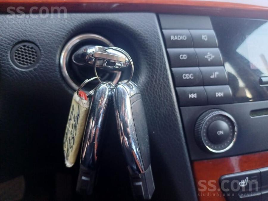 Pelēks Mercedes-Benz E 220 2008 Daugavpils, ar dzinēja tilpumu 2.20 L un nobraukumu 0 tūkst. km par 4150 €, foto 14 vietnē AUTOMOTO.COM.LV