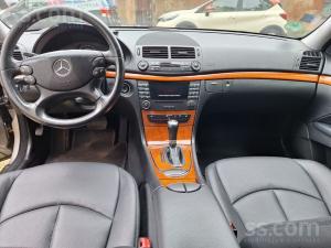 Pelēks Mercedes-Benz E 220 2008 Daugavpils, ar dzinēja tilpumu 2.20 L un nobraukumu 0 tūkst. km par 4150 €, foto 16 vietnē AUTOMOTO.COM.LV