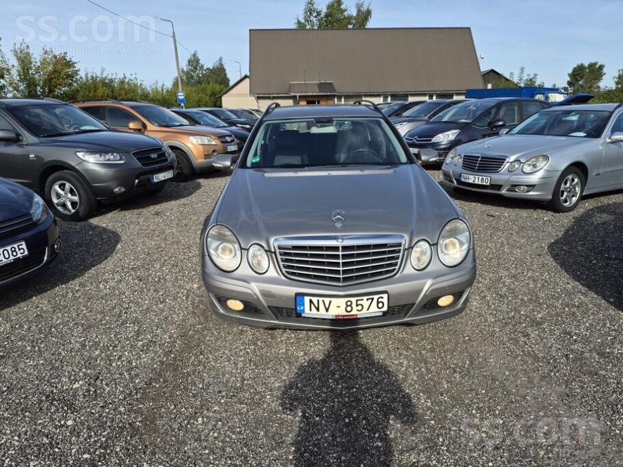 Серый Мерседес E 220 2008 в Даугавпилс, объемом двигателя 2.20 л и пробегом 0 тыс. км за 3900 €, фото 3 на AUTOMOTO.COM.LV