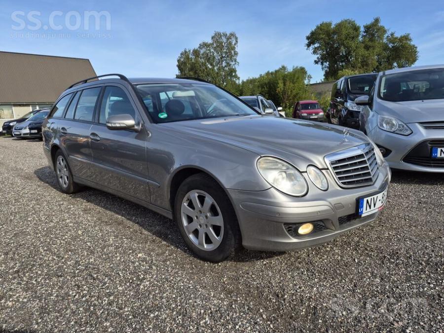 Серый Мерседес E 220 2008 в Даугавпилс, объемом двигателя 2.20 л и пробегом 0 тыс. км за 3900 €, фото 4 на AUTOMOTO.COM.LV