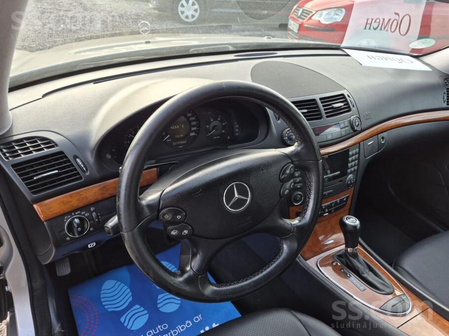 Серый Мерседес E 220 2008 в Даугавпилс, объемом двигателя 2.20 л и пробегом 0 тыс. км за 3900 €, фото 15 на AUTOMOTO.COM.LV