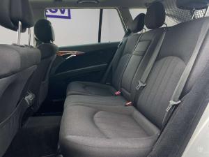 Grey Mercedes-Benz E 220 2008 in Vilnius, with an engine capacity of 2.20 L and mileage of 321 thousand km for 4999 €, photo 13 on AUTOMOTO.COM.LV