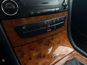 Grey Mercedes-Benz E 220 2008 in Vilnius, with an engine capacity of 2.20 L and mileage of 321 thousand km for 4999 €, photo 20 on AUTOMOTO.COM.LV