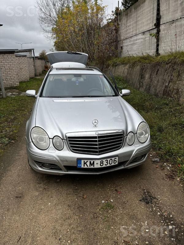 Grey Mercedes-Benz E 220 2008 in Daugavpils, with an engine capacity of 2.20 L and mileage of 400 thousand km for 3000 €, photo 1 on AUTOMOTO.COM.LV