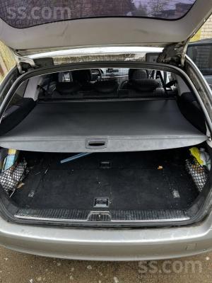 Grey Mercedes-Benz E 220 2008 in Daugavpils, with an engine capacity of 2.20 L and mileage of 400 thousand km for 3000 €, photo 4 on AUTOMOTO.COM.LV
