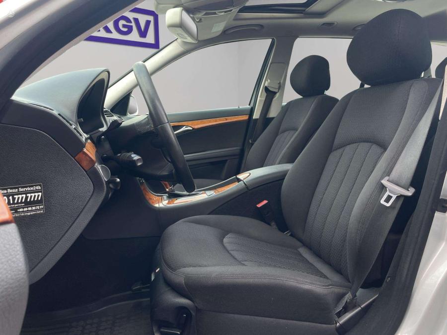 Grey Mercedes-Benz E 220 2008 in Vilnius, with an engine capacity of 2.20 L and mileage of 321 thousand km for 4999 €, photo 16 on AUTOMOTO.COM.LV