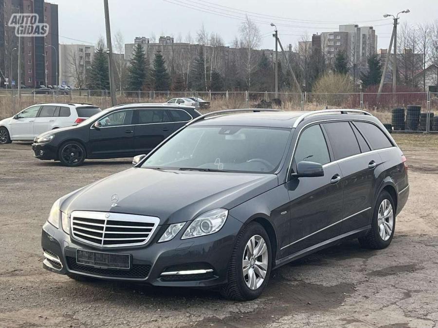 Серый Мерседес E 220 2010 в Кедайняй, объемом двигателя 2.20 л и пробегом 268 тыс. км за 5999 €, фото 3 на AUTOMOTO.COM.LV