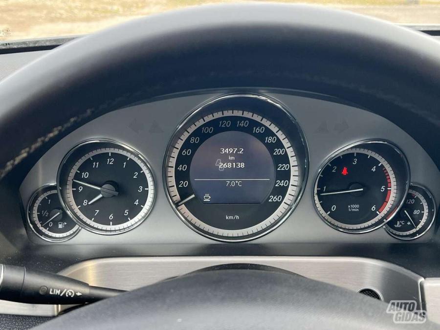 Серый Мерседес E 220 2010 в Кедайняй, объемом двигателя 2.20 л и пробегом 268 тыс. км за 5999 €, фото 29 на AUTOMOTO.COM.LV