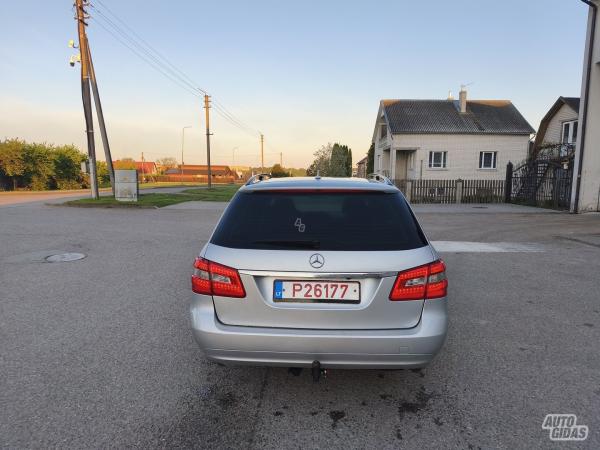 Pelēks Mercedes-Benz E 220 2010 Jurbarkas, ar dzinēja tilpumu 2.20 L un nobraukumu 286 tūkst. km par 4400 €, foto 8 vietnē AUTOMOTO.COM.LV