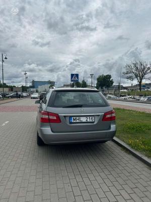 Pelēks Mercedes-Benz E 220 2010 Klaipėda, ar dzinēja tilpumu 2.14 L un nobraukumu 355 tūkst. km par 4300 €, foto 4 vietnē AUTOMOTO.COM.LV