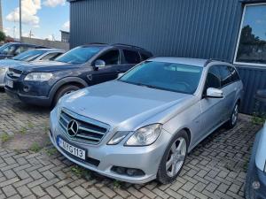 Серый Мерседес E 220 2010 в Таураге, объемом двигателя 2.15 л и пробегом 390 тыс. км за 3450 €, фото 3 на AUTOMOTO.COM.LV