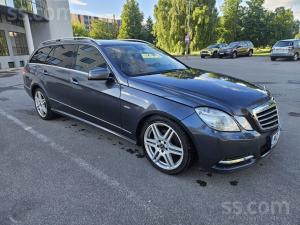 Серый Мерседес E 220 2011 в Рига, объемом двигателя 2.20 л и пробегом 389 тыс. км за 5900 €, фото 5 на AUTOMOTO.COM.LV
