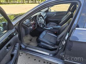 Серый Мерседес E 220 2011 в Рига, объемом двигателя 2.20 л и пробегом 389 тыс. км за 5900 €, фото 16 на AUTOMOTO.COM.LV
