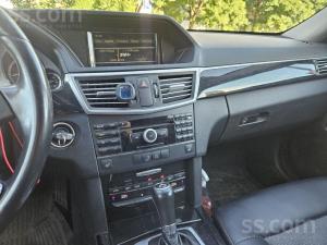 Серый Мерседес E 220 2011 в Рига, объемом двигателя 2.20 л и пробегом 389 тыс. км за 5900 €, фото 22 на AUTOMOTO.COM.LV