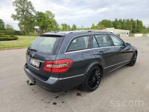 Серый Мерседес E 220 2011 в Цесис, объемом двигателя 2.20 л и пробегом 327 тыс. км за 7700 €, фото 6 на AUTOMOTO.COM.LV