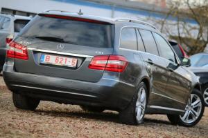Серый Мерседес E 220 2011 в Рига, объемом двигателя 2.20 л и пробегом 290 тыс. км за 7990 €, фото 3 на AUTOMOTO.COM.LV