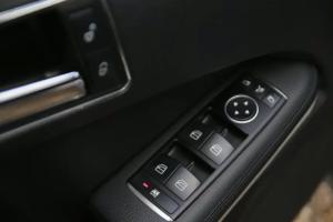Серый Мерседес E 220 2011 в Рига, объемом двигателя 2.20 л и пробегом 290 тыс. км за 7990 €, фото 9 на AUTOMOTO.COM.LV