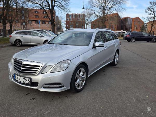 Pelēks Mercedes-Benz E 220 2011 Klaipėda, ar dzinēja tilpumu 2.14 L un nobraukumu 340 tūkst. km par 4000 €, foto 6 vietnē AUTOMOTO.COM.LV