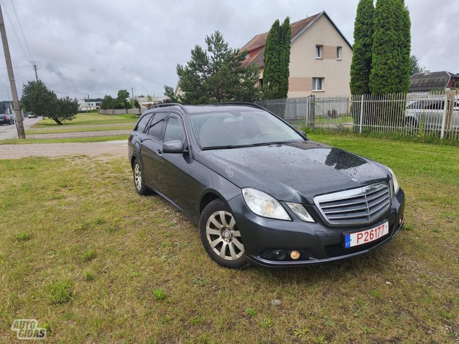 Серый Мерседес E 220 2011 в Юрбаркас, объемом двигателя 2.10 л и пробегом 272 тыс. км за 4400 €, фото 1 на AUTOMOTO.COM.LV