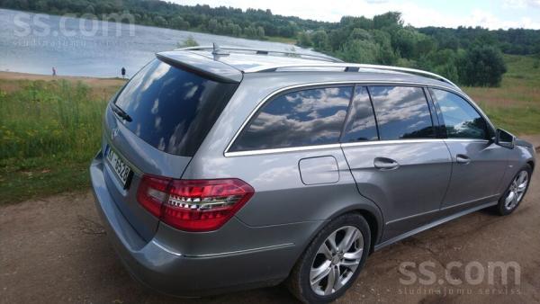 Серый Мерседес E 220 2011 в Даугавпилс, объемом двигателя 2.20 л и пробегом 270 тыс. км за 8150 €, фото 5 на AUTOMOTO.COM.LV