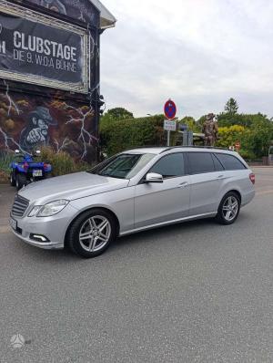 Grey Mercedes-Benz E 220 2011 in Silale, with an engine capacity of 2.10 L and mileage of 341 thousand km for 3700 €, photo 6 on AUTOMOTO.COM.LV