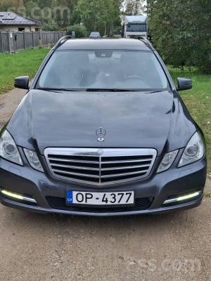 Grey Mercedes-Benz E 220 2011 in Jurmala, with an engine capacity of 2.20 L and mileage of 291 thousand km for 5900 €, photo  on AUTOMOTO.COM.LV