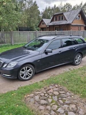 Pelēks Mercedes-Benz E 220 2011 Jūrmala, ar dzinēja tilpumu 2.20 L un nobraukumu 291 tūkst. km par 5900 €, foto 5 vietnē AUTOMOTO.COM.LV