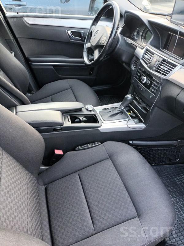 Grey Mercedes-Benz E 220 2011 in Jurmala, with an engine capacity of 2.20 L and mileage of 291 thousand km for 5900 €, photo 7 on AUTOMOTO.COM.LV
