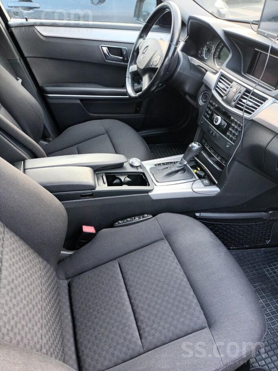 Pelēks Mercedes-Benz E 220 2011 Jūrmala, ar dzinēja tilpumu 2.20 L un nobraukumu 291 tūkst. km par 5900 €, foto 7 vietnē AUTOMOTO.COM.LV