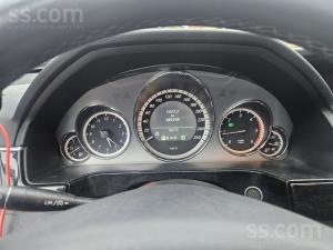 Серый Мерседес E 220 2011 в Рига, объемом двигателя 2.20 л и пробегом 390 тыс. км за 5500 €, фото 13 на AUTOMOTO.COM.LV