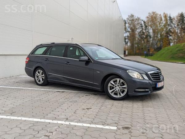 Grey Mercedes-Benz E 220 2012 in Riga, with an engine capacity of 2.20 L and mileage of 0 thousand km for 8990 €, photo 6 on AUTOMOTO.COM.LV
