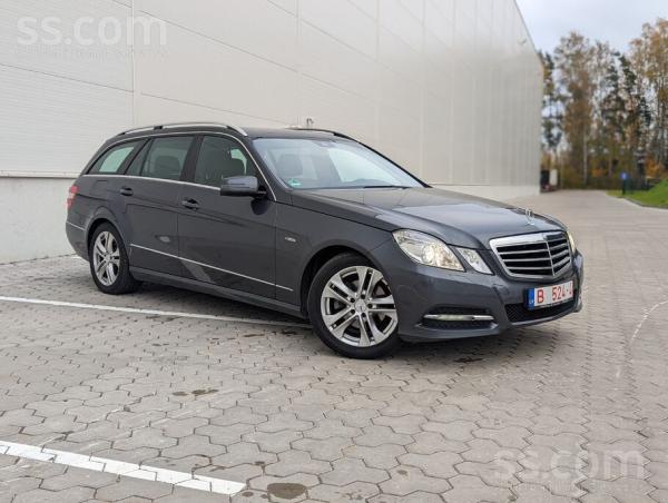 Grey Mercedes-Benz E 220 2012 in Riga, with an engine capacity of 2.20 L and mileage of 0 thousand km for 8990 €, photo 7 on AUTOMOTO.COM.LV