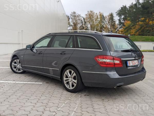 Grey Mercedes-Benz E 220 2012 in Riga, with an engine capacity of 2.20 L and mileage of 0 thousand km for 8990 €, photo 10 on AUTOMOTO.COM.LV