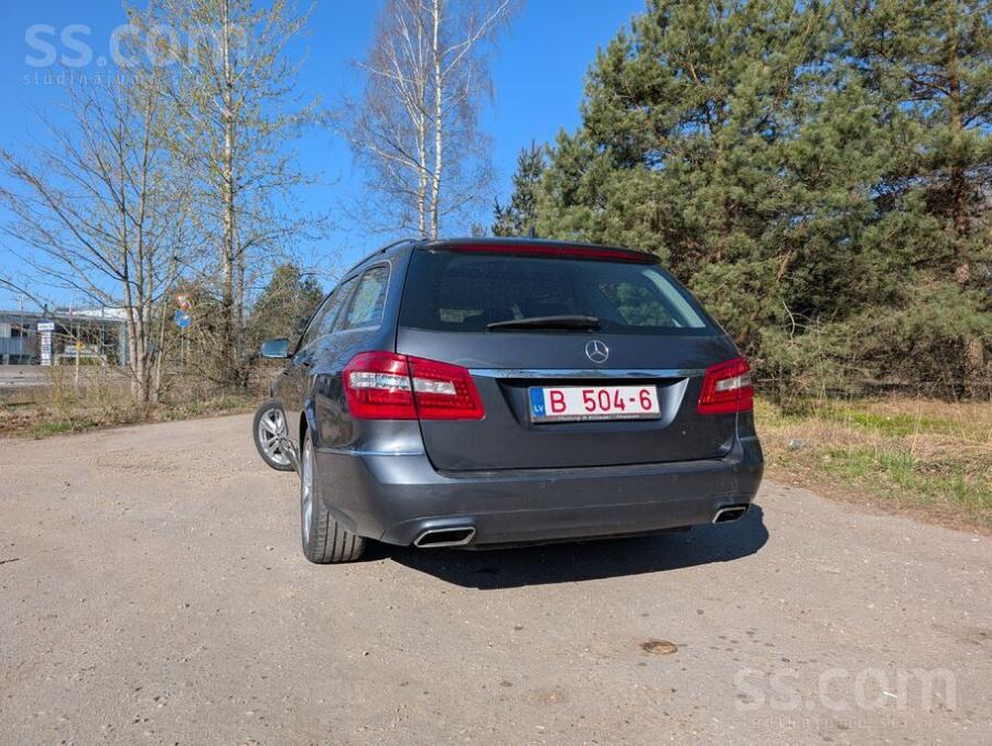 Pelēks Mercedes-Benz E 220 2012 Rīga, ar dzinēja tilpumu 2.20 L un nobraukumu 220 tūkst. km par 8990 €, foto 34 vietnē AUTOMOTO.COM.LV