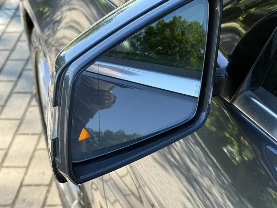 Grey Mercedes-Benz E 220 2012 in Jurmala, with an engine capacity of 2.20 L and mileage of 257 thousand km for 5950 €, photo 10 on AUTOMOTO.COM.LV