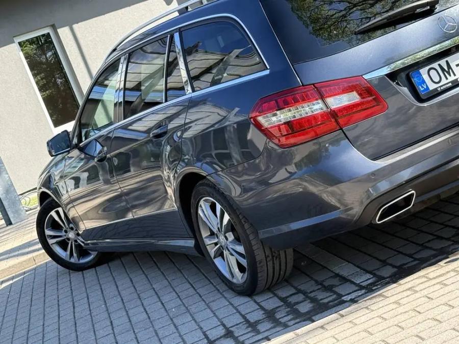 Grey Mercedes-Benz E 220 2012 in Jurmala, with an engine capacity of 2.20 L and mileage of 257 thousand km for 5950 €, photo 20 on AUTOMOTO.COM.LV