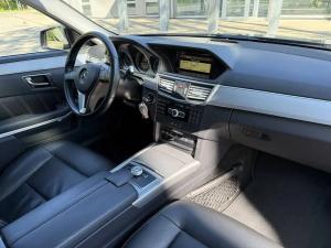 Grey Mercedes-Benz E 220 2012 in Jurmala, with an engine capacity of 2.20 L and mileage of 257 thousand km for 5950 €, photo 23 on AUTOMOTO.COM.LV