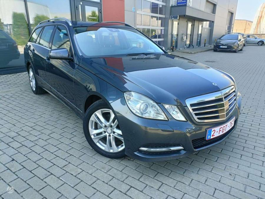 Grey Mercedes-Benz E 220 2012 in Klaipeda, with an engine capacity of 2.14 L and mileage of 347 thousand km for 6650 €, photo 15 on AUTOMOTO.COM.LV