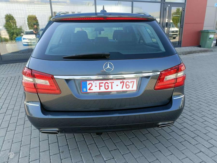 Grey Mercedes-Benz E 220 2012 in Klaipeda, with an engine capacity of 2.14 L and mileage of 347 thousand km for 6650 €, photo 16 on AUTOMOTO.COM.LV