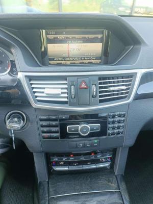 Grey Mercedes-Benz E 220 2012 in Klaipeda, with an engine capacity of 2.14 L and mileage of 347 thousand km for 6650 €, photo 23 on AUTOMOTO.COM.LV