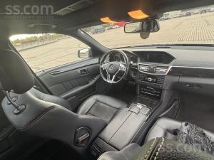 Pelēks Mercedes-Benz E 220 2012 Rīga, ar dzinēja tilpumu 2.20 L un nobraukumu 293 tūkst. km par 9300 €, foto 8 vietnē AUTOMOTO.COM.LV