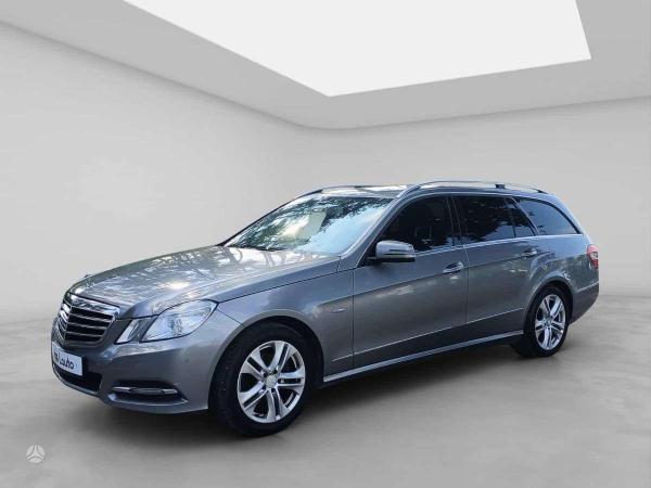 Pelēks Mercedes-Benz E 220 2012 Viļņa, ar dzinēja tilpumu 2.10 L un nobraukumu 289 tūkst. km par 6890 €, foto 1 vietnē AUTOMOTO.COM.LV